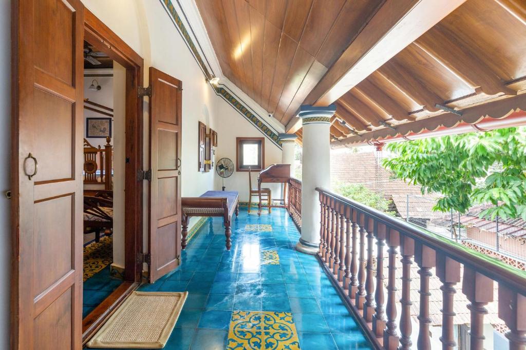 The Mundanad House